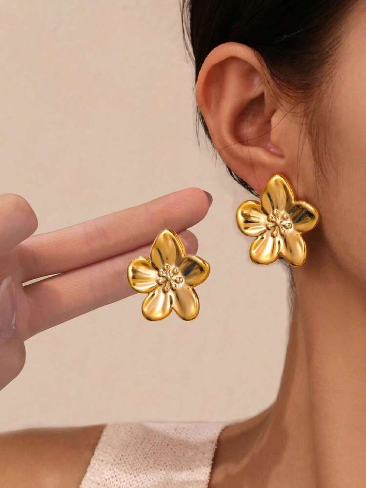 6 pcs gold-tone earrings set in gold – Dimes&Co